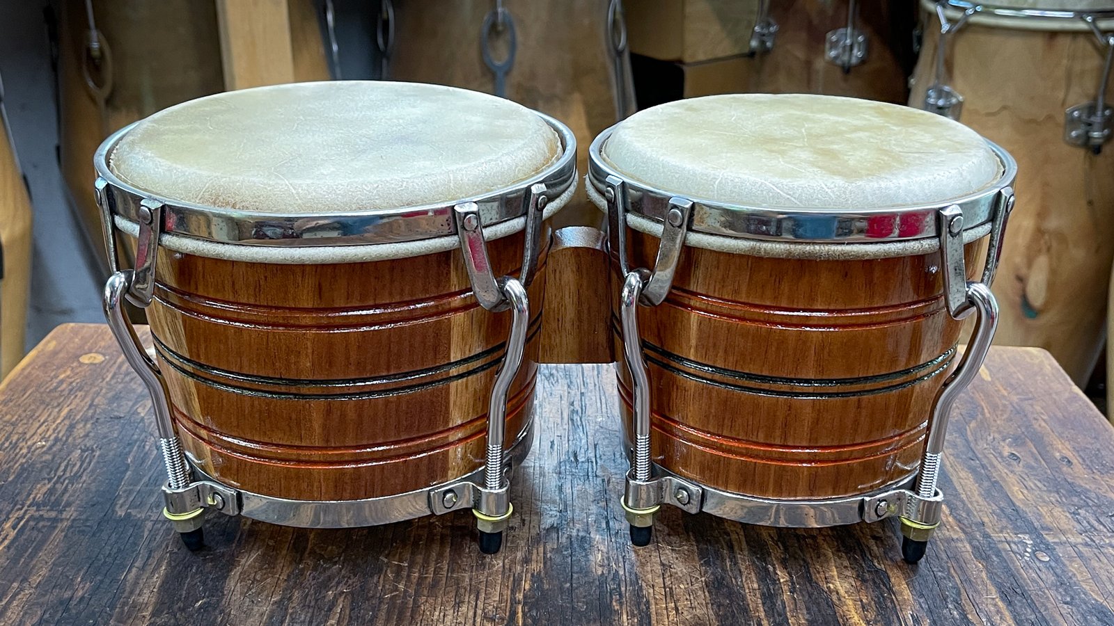 The Origins and Craft of Bongos: A Guide for Students, Musicians and ...